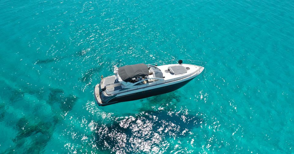 Motorboat Nila - Spain for hire | Borrow A Boat