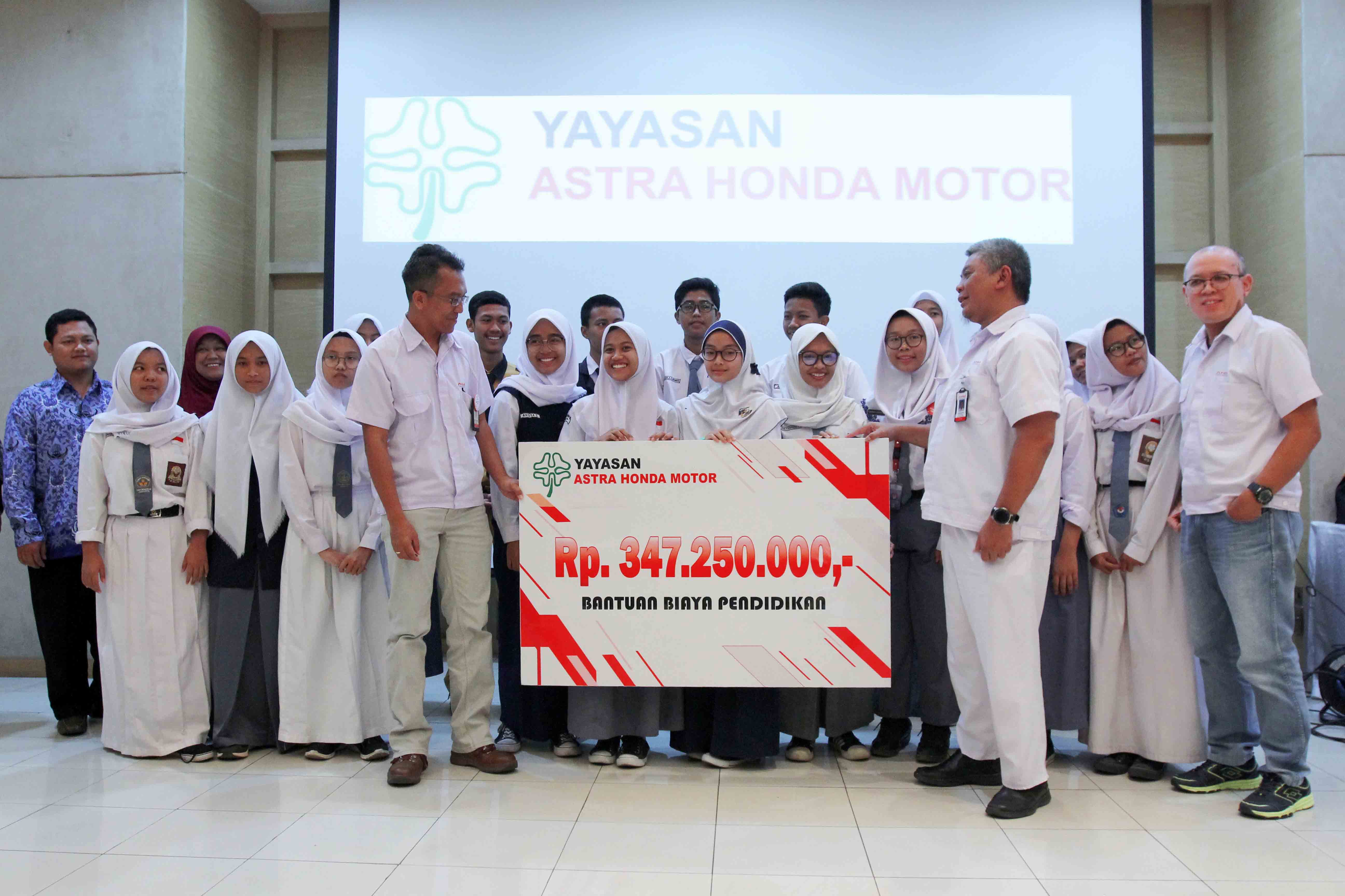 AHM Berbagi Ilmu Produksi Motor di Pabrik Tercanggih di Dunia