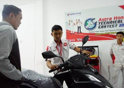 Kontes Mekanik & Service Advisor Tingkat Regional Astra Motor Papua 2022