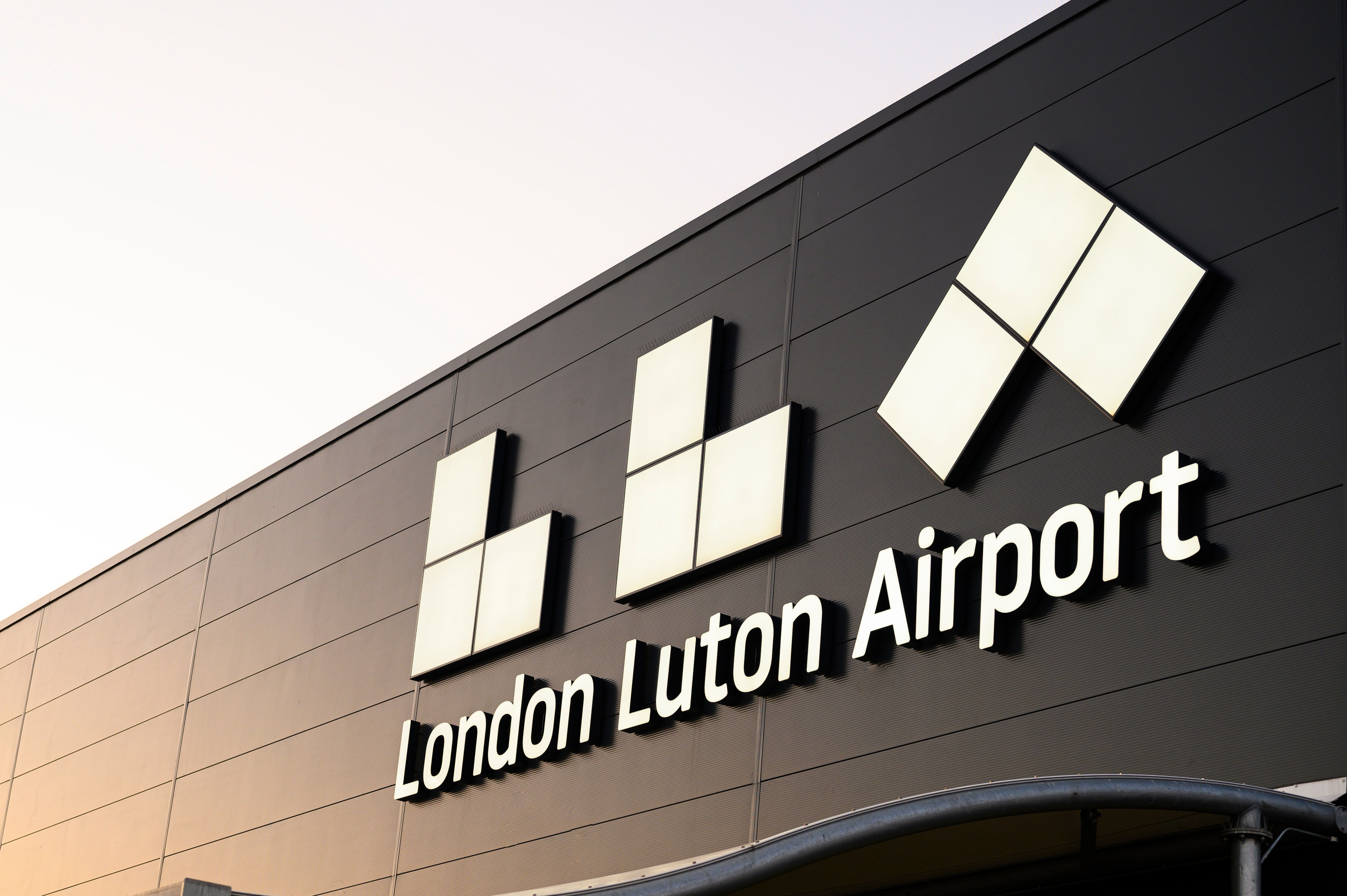 Your Complete Guide To Luton Airport - We Drive Global