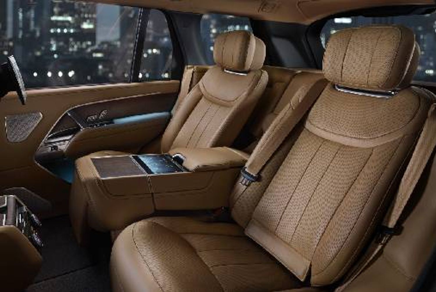 Range Rover - Private Chauffeured Cars - We Drive Global